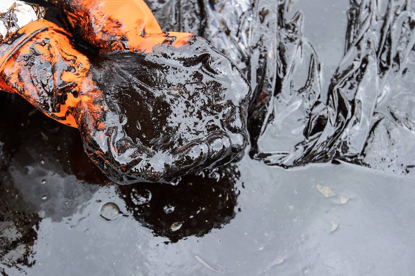 Nigeria and Shell have failed to cleanup decades' old oil spills | WIRED UK