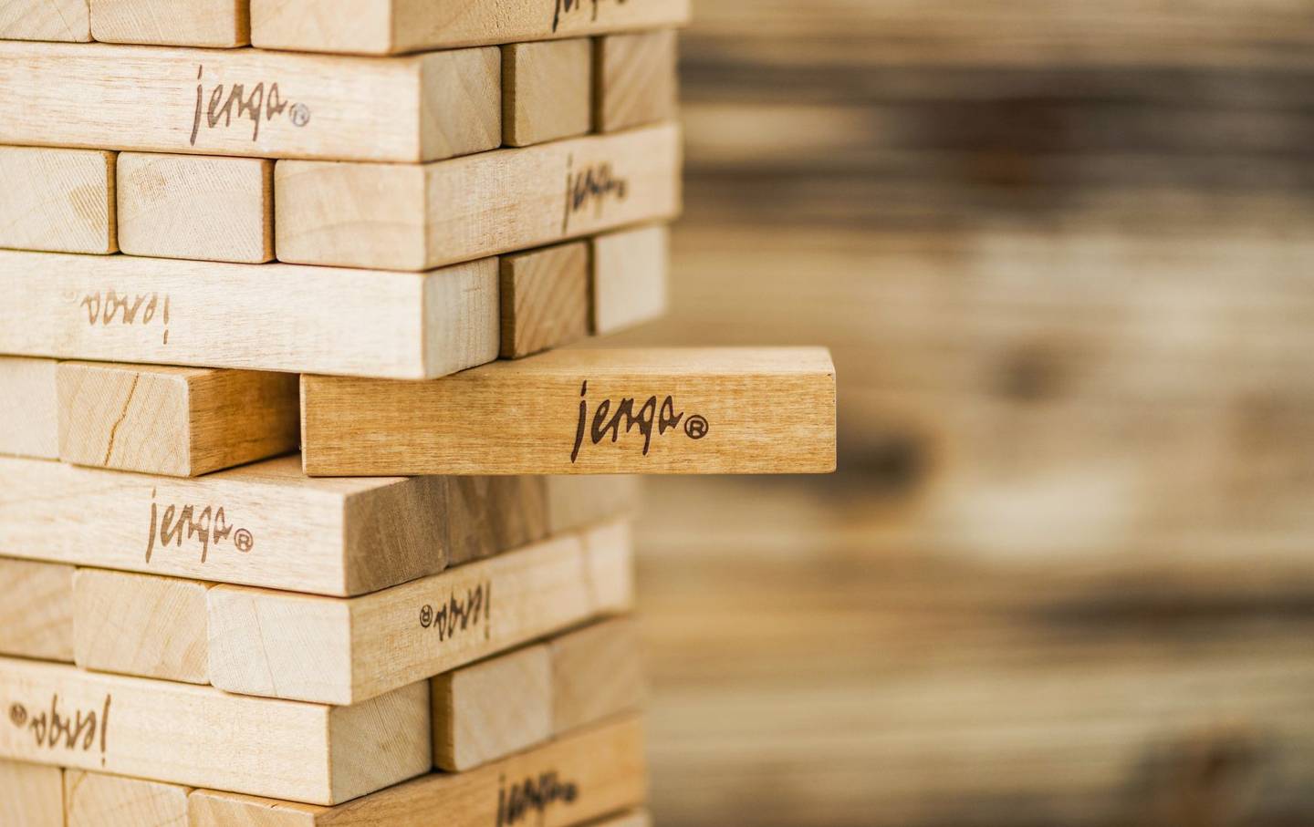 How to beat anyone at Jenga | WIRED UK